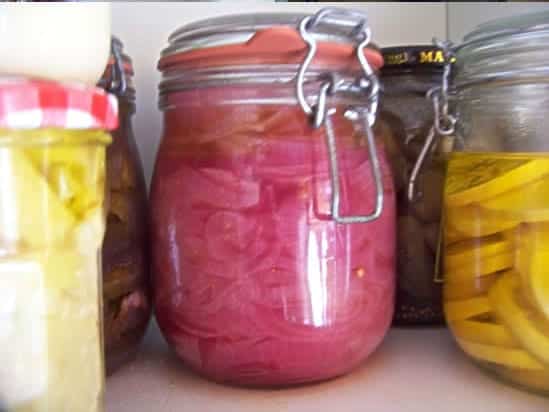 Oignons rouges au vinaigre